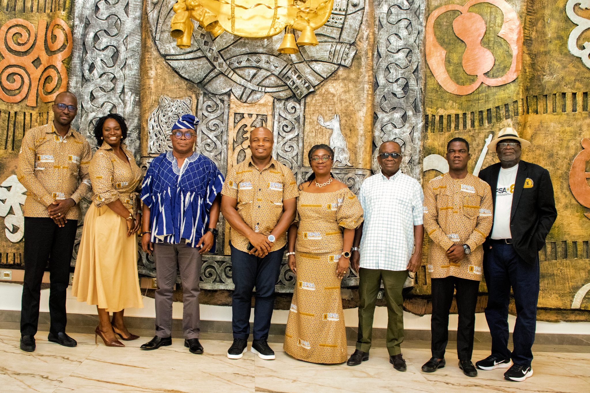 UPSA Leadership Pays Courtesy Call on the Asantehene, His Royal Majesty ...